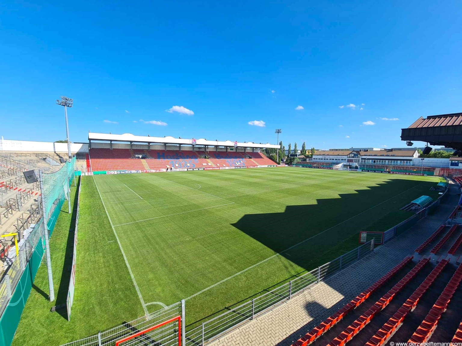 Uhlsport Park Unterhaching – Der zwölfte Mann